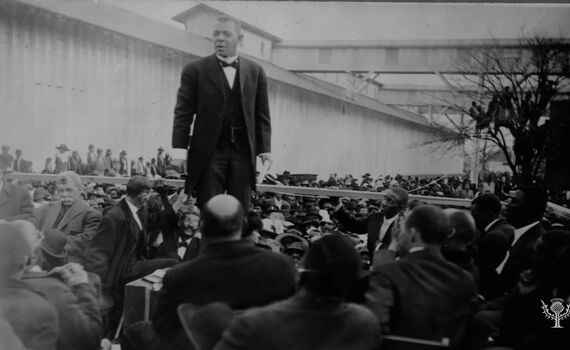 Brief Biographical Overview Of Black Civil Rights Leader Booker T ...